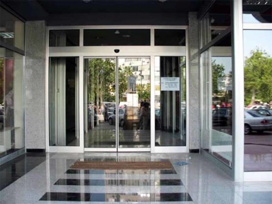 Senzorska vrata - Inzenjer.net - Informacije i inspiracije za inženjere